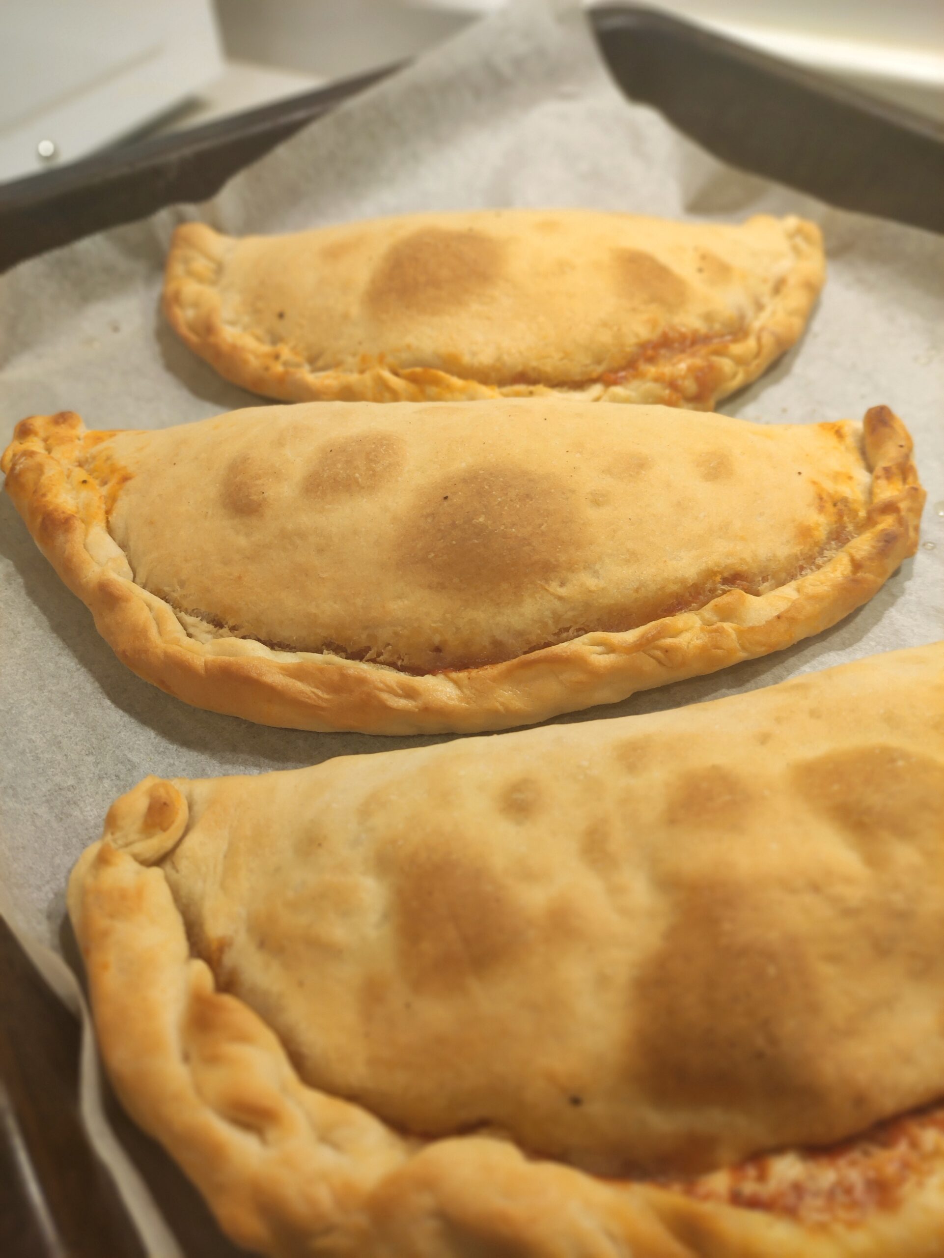 Classic Calzone - Gulselsh's Kitchen